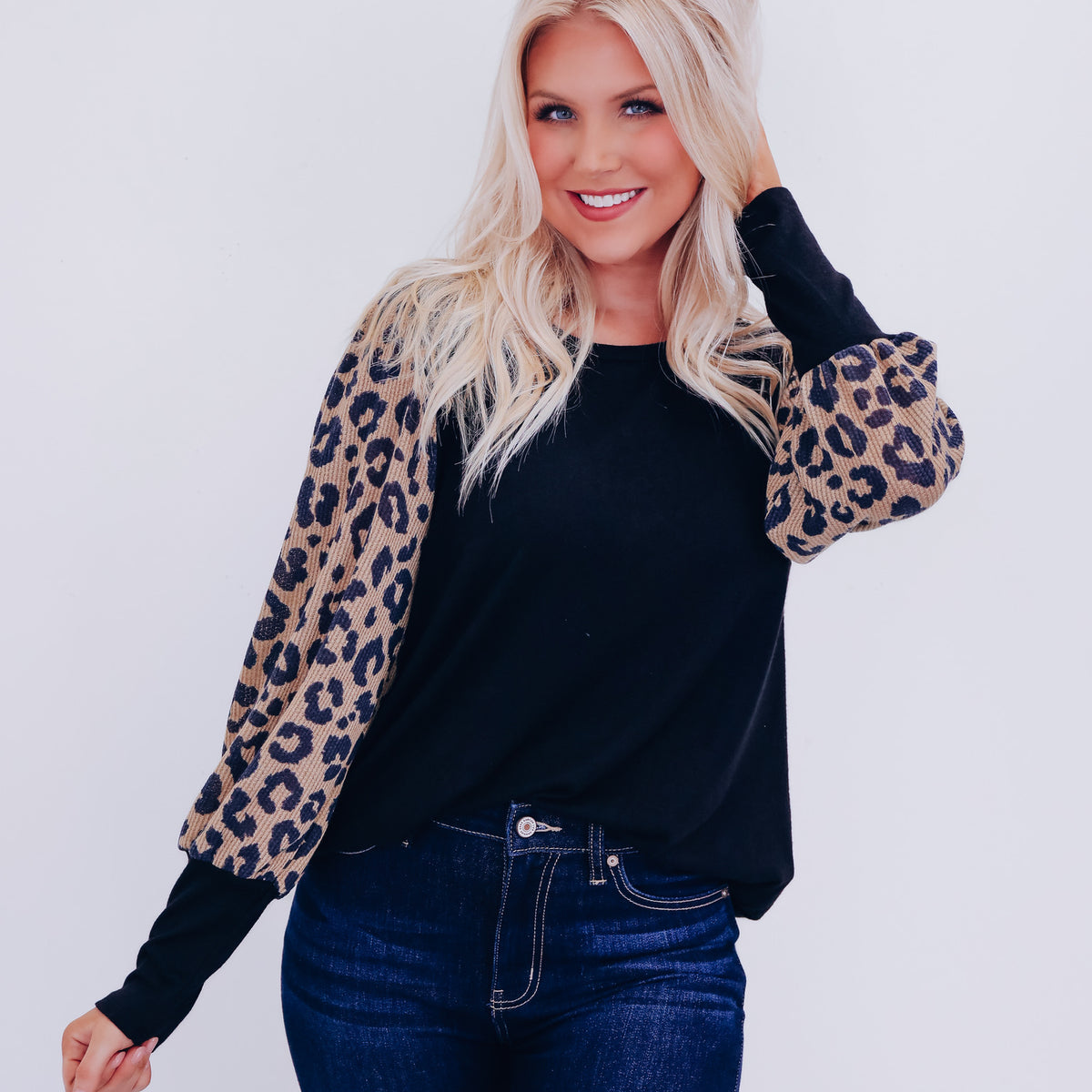Leona Leopard Print Color Block Top - Black – Whiskey Darling Boutique