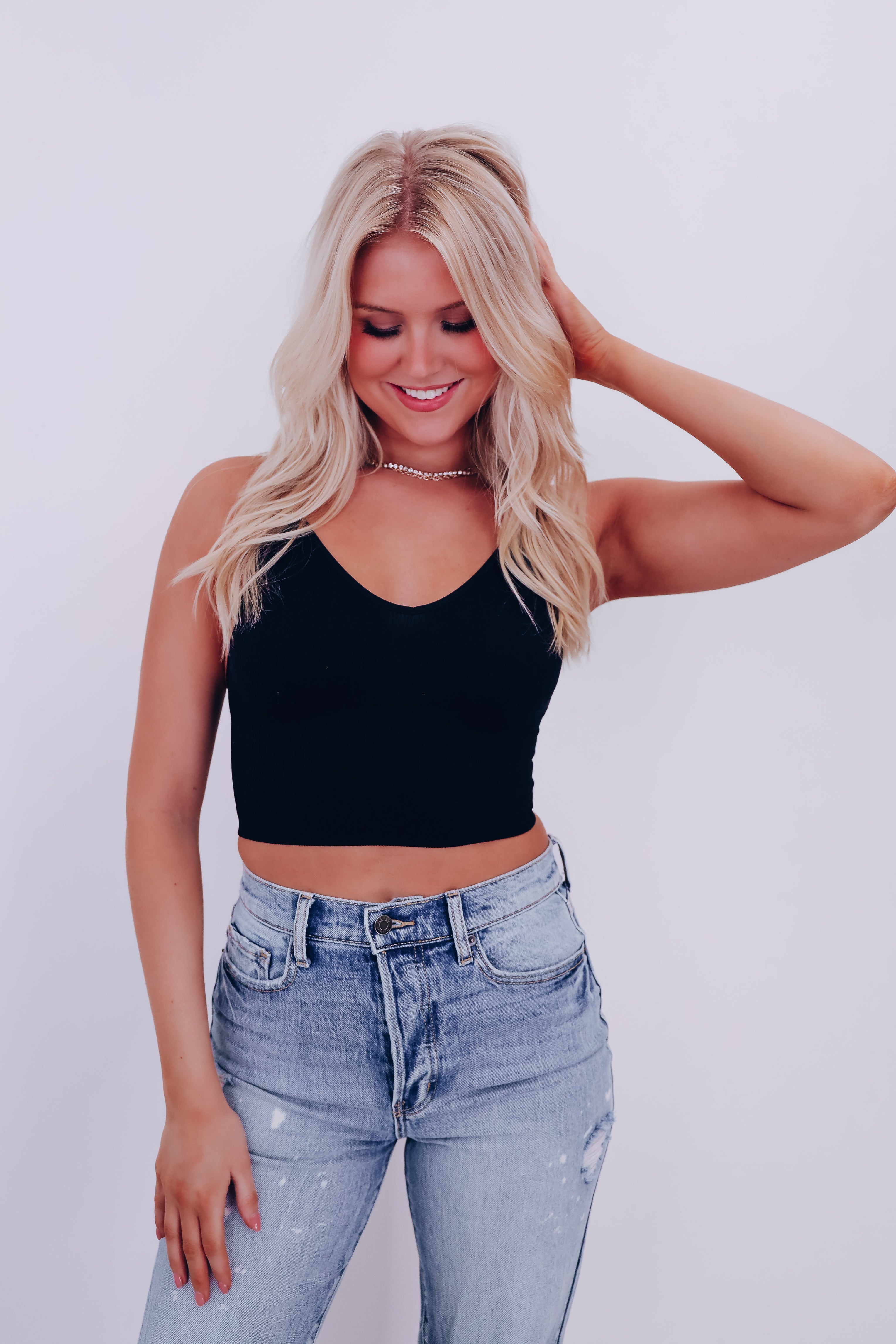 Riveting Ribbed Hem Cropped Brami - Black – Whiskey Darling Boutique