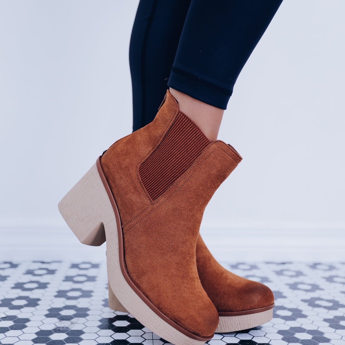 Collie Suede Booties - Camel – Whiskey Darling Boutique