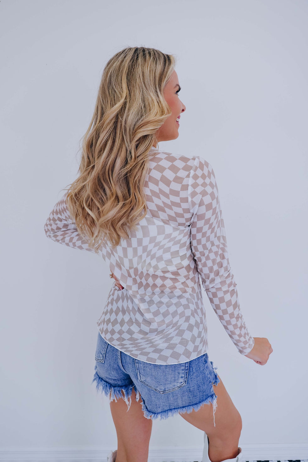 Elegant Simplicity Checkered Long Sleeve Top – Whiskey Darling Boutique