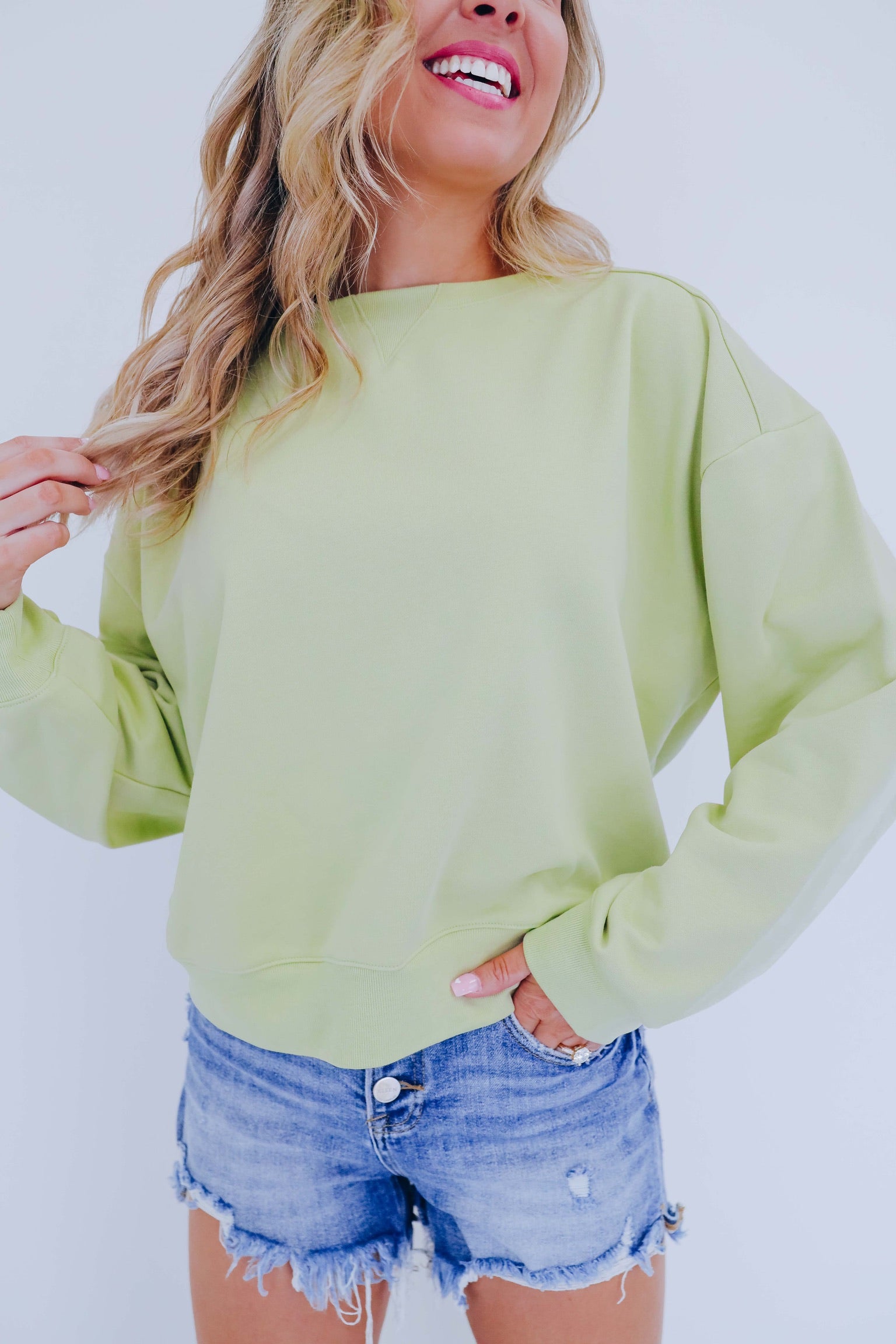 Simply Soft Cropped Sweatshirt - Sage – Whiskey Darling Boutique