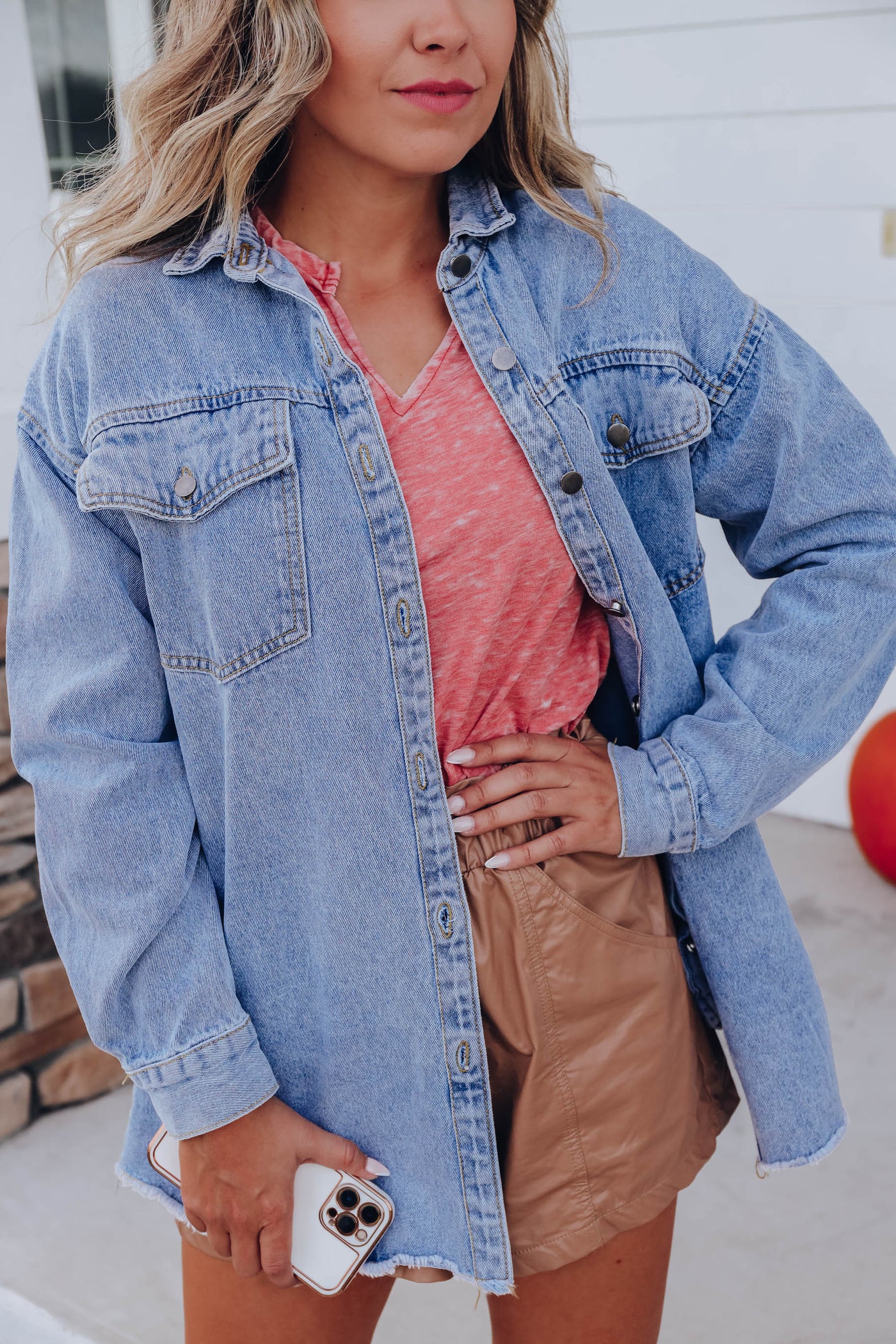 Austin Acid Washed Denim Jacket - Blue – Whiskey Darling Boutique